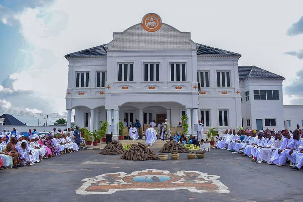 Top 5 Most Beautiful Palaces In Nigeria - Office of Princess Olatorera ...